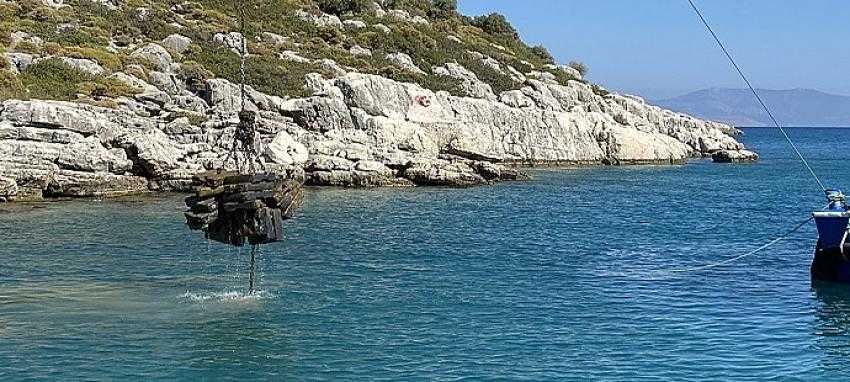 Deniz dibindeki duba enkazı 15 günde çıkartılabildi - 7deniz Haber