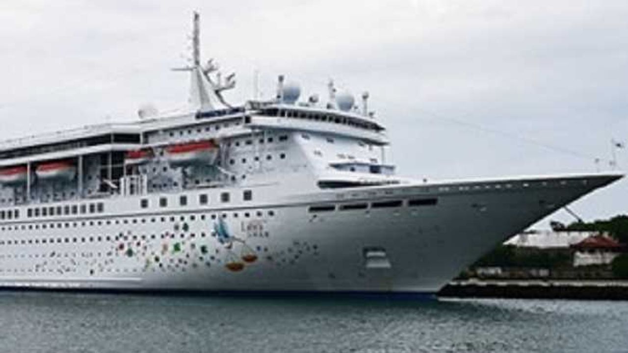 Genting, M/S SUPERSTAR LIBRAʹyı çalışanları için kullanıyor - 7deniz Haber