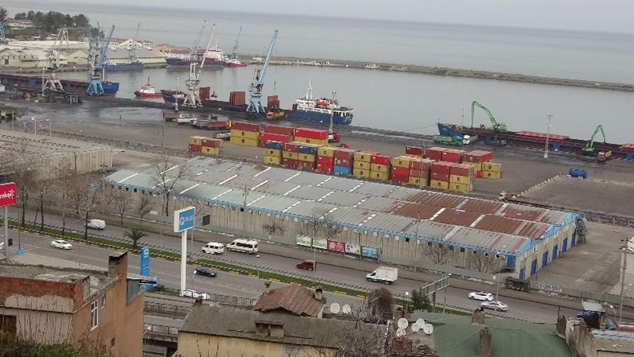 Trabzon Limanı, Rus Donsib ile kömür sevk anlaşması imzaladı - 7deniz Haber Trabzon Limanı, Rus Donsib ile kömür sevk anlaşması imzaladı - 7deniz Haber
